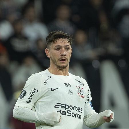 Corinthians corre para pagar Talleres, mas trava em outras dívidas