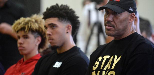 Quem mais tem agitado a pré-temporada da NBA é o pai de um calouro - 21 ...
