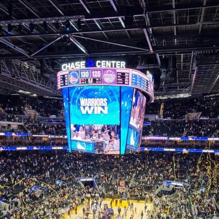 NBA: Como é ver um jogo no ginásio dos Warriors?