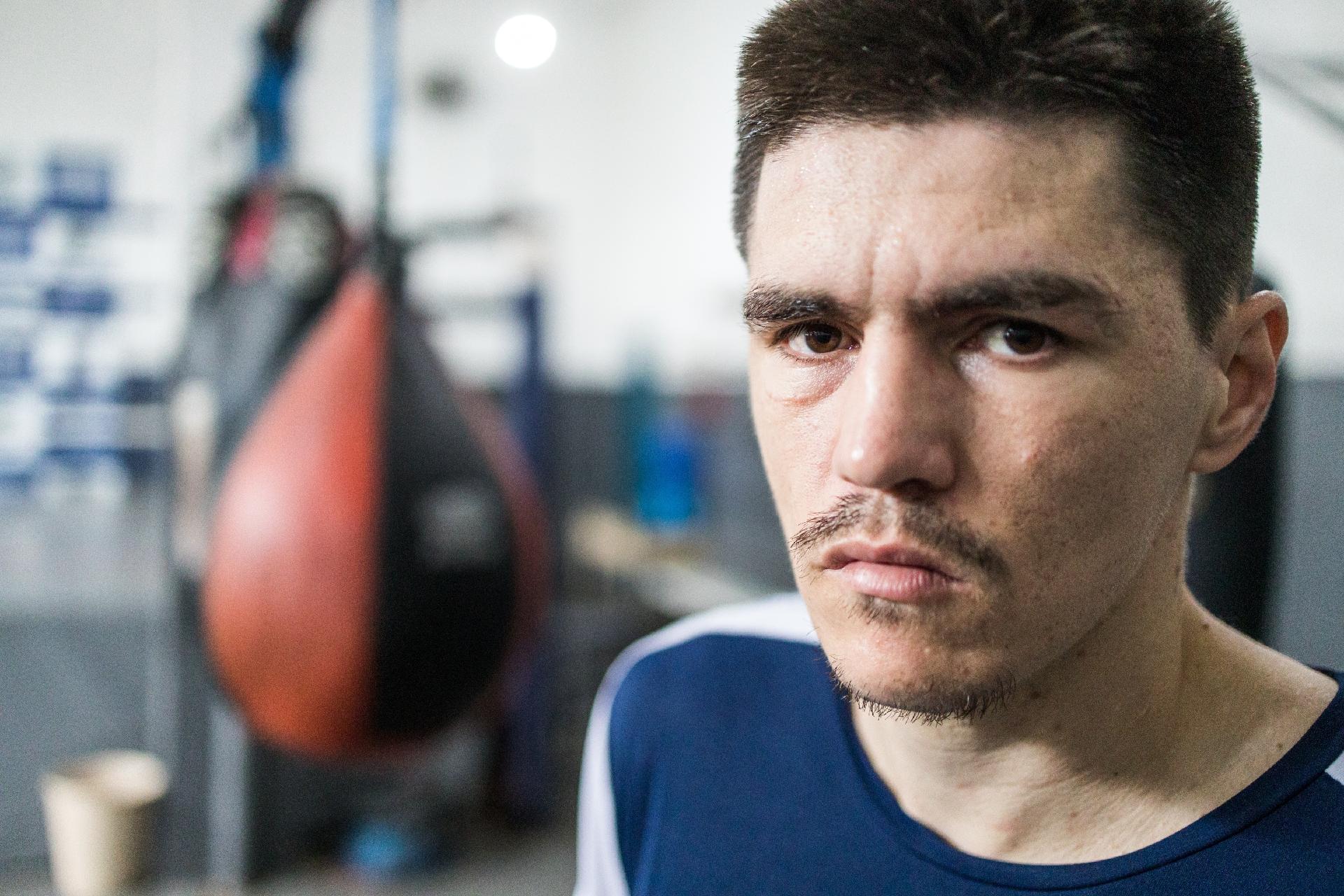 Coronavírus: Brasileiro campeão do mundo de boxe treina isolado para ...