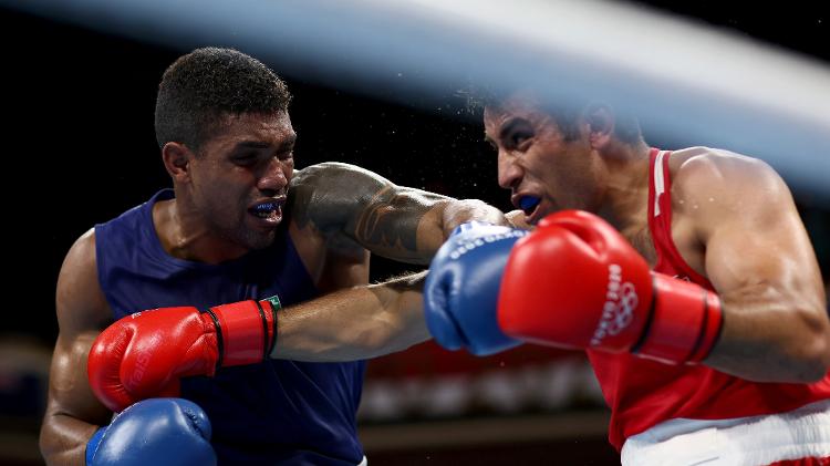 Abner promete trabalho pesado após vitória em luta no "estilo Rocky ...