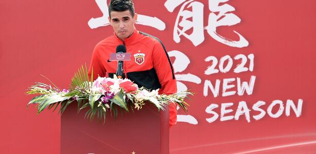 Em novo clube, Oscar inicia sétima temporada na China