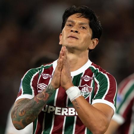 Cano sofre nova lesão no joelho e passará por cirurgia no Fluminense