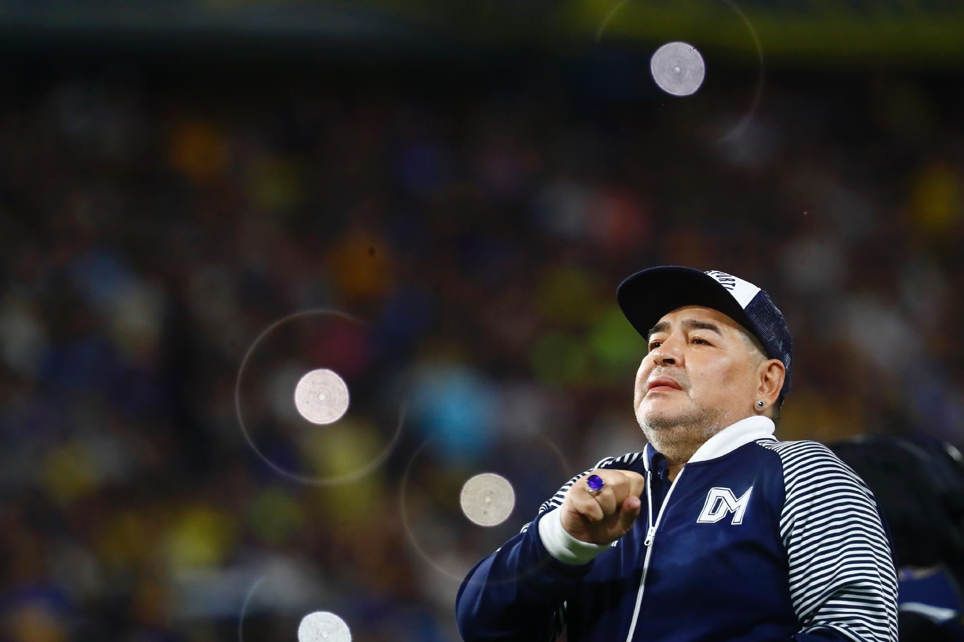 Fotos: Relembre a trajetória de Maradona - 25/11/2020 - UOL Esporte