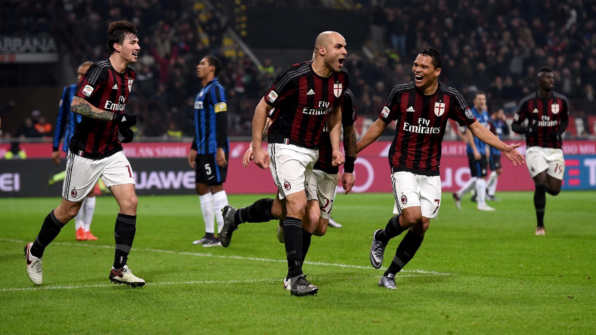 Zagueiro Alex: camisas grandes da Europa, mas azar antes de duas Copas