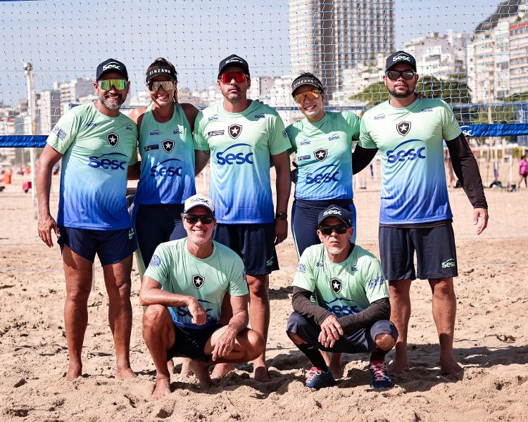 Botafogo: Filho de Bebeto de Freitas, Rico reencontra clube no vôlei de ...