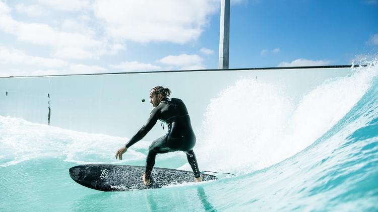 Hamilton, Guga e mais... campeões e personalidades que também pegam ...