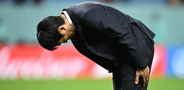Ojigi: japoneses se curvam em cumprimento na Copa, e cada inclinação ...