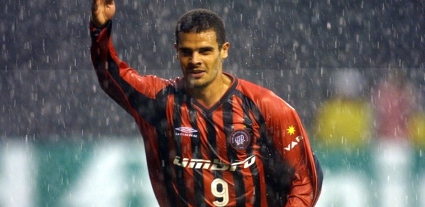 Campeão brasileiro elege Roth como um dos piores técnicos: "destrói ...