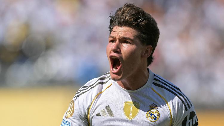 Quem são os jogadores do Real Madrid fora da convocação da Espanha?