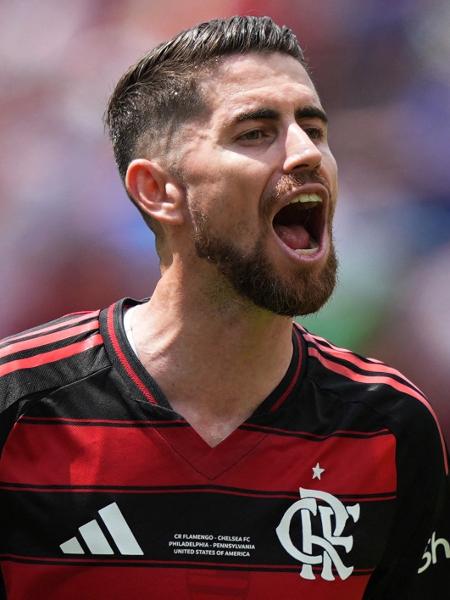 Escalação: Flamengo aposta em Jorginho contra Estudiantes