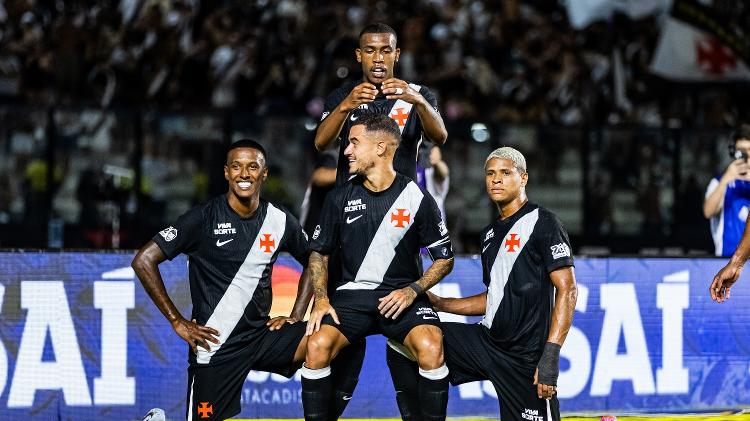 Vasco bate Maricá com dois de Rayan e estreia com vitória no Carioca