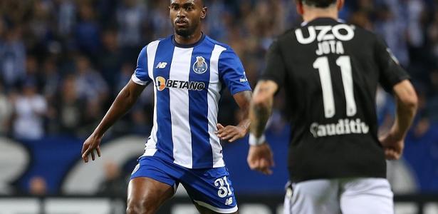 Paris FC faz oferta de até R$ 128 milhões por ex-zagueiro do Flamengo