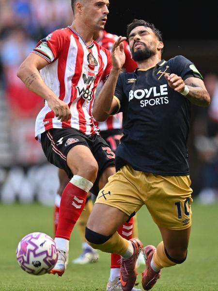 Absolvido, Paquetá vê West Ham perder para time que viveu drama