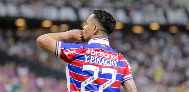 Fortaleza sufoca o Corinthians, vence facilmente e vai a final inédita