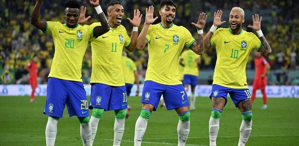 História das Copas é marcada por danças em campo; veja