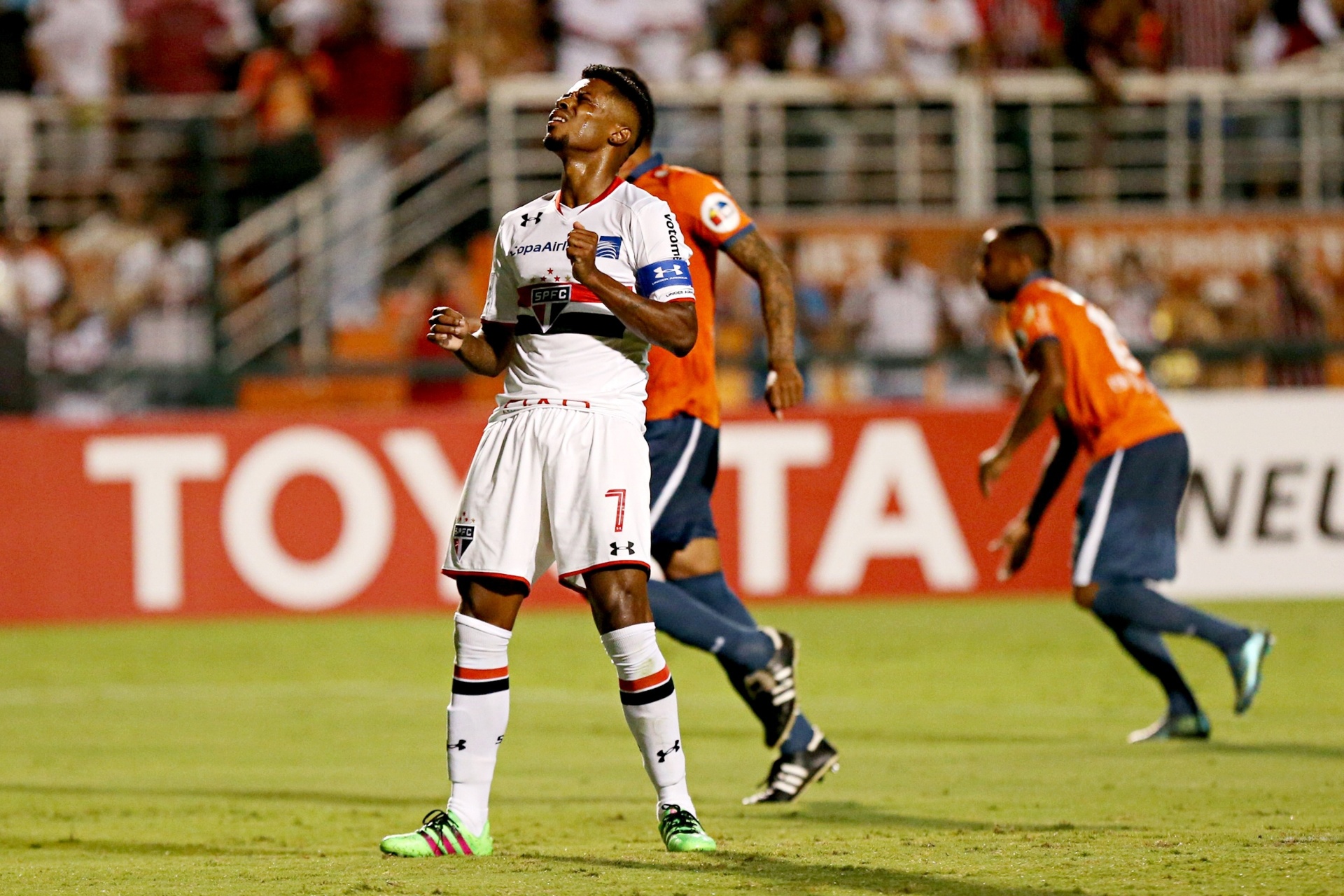 Fotos: Libertadores: São Paulo x Cesar Vallejo - 11/02/2016 - UOL Esporte