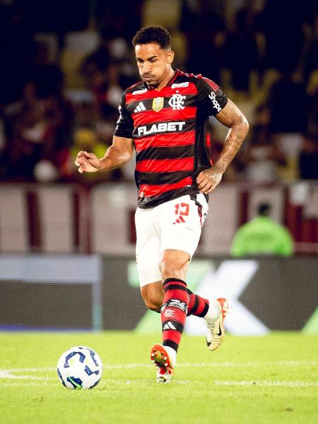 Flamengo: Danilo tem lesão na coxa e Plata dá sinais de tendinite