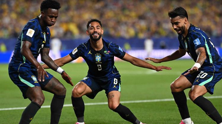 Vini Jr. e Paquetá repetem na seleção entrosamento do Flamengo