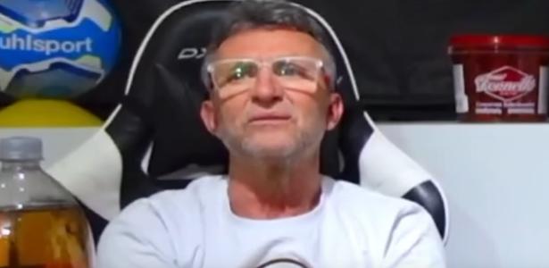 Neto se irrita com empate do Corinthians e chama Vera de "pé de rato"