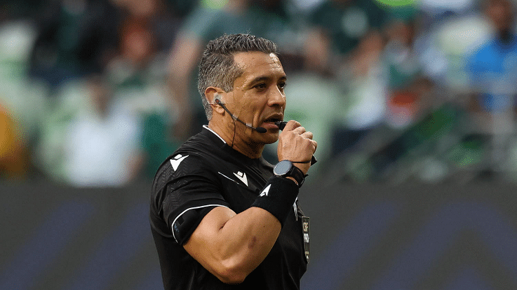 Palmeiras x Chapecoense: ex-árbitros analisam gol anulado no fim