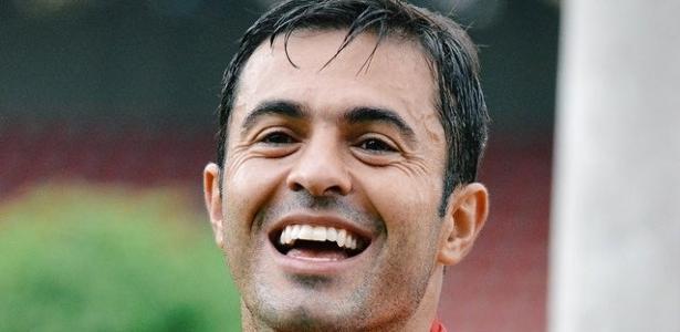 Éder recebe terceiro cartão amarelo e desfalca o São Paulo contra ...