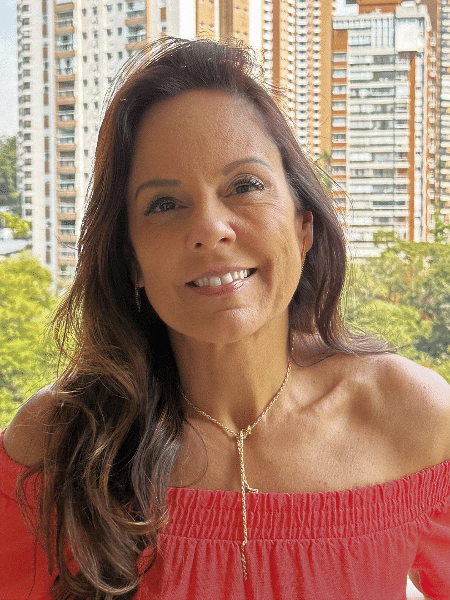 Fabíola Andrade reforça time de colunistas do UOL
