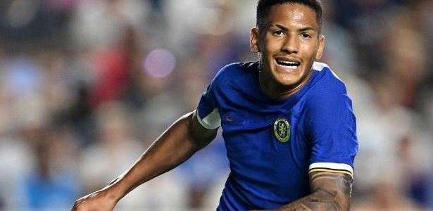 Chelsea oficializa venda e Ângelo, ex-Santos, para o Al Nassr