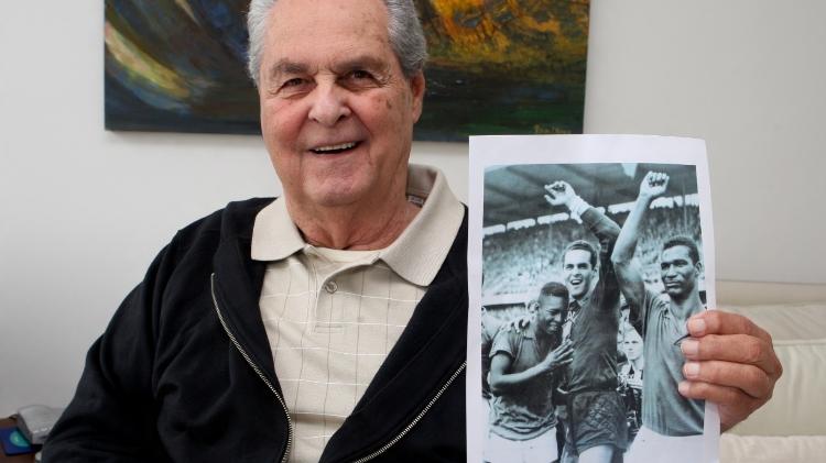 Os ídolos e os companheiros de barro - 18/02/2022 - UOL Esporte