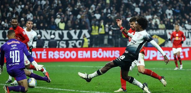 Corinthians: Ramón escancara urgência por reforços e usa Talles Magno