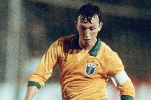 Neto relembra dia em que substituiu Pelé na seleção e ainda marcou