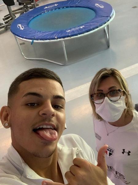 São Paulo na Copinha: Gabriel Maioli criou laço com fisioterapeuta