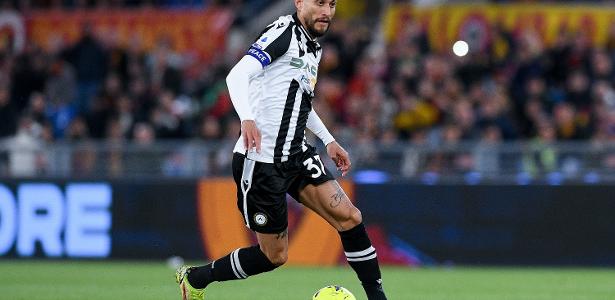 Udinese anuncia retorno de Pereyra e frustra clubes brasileiros