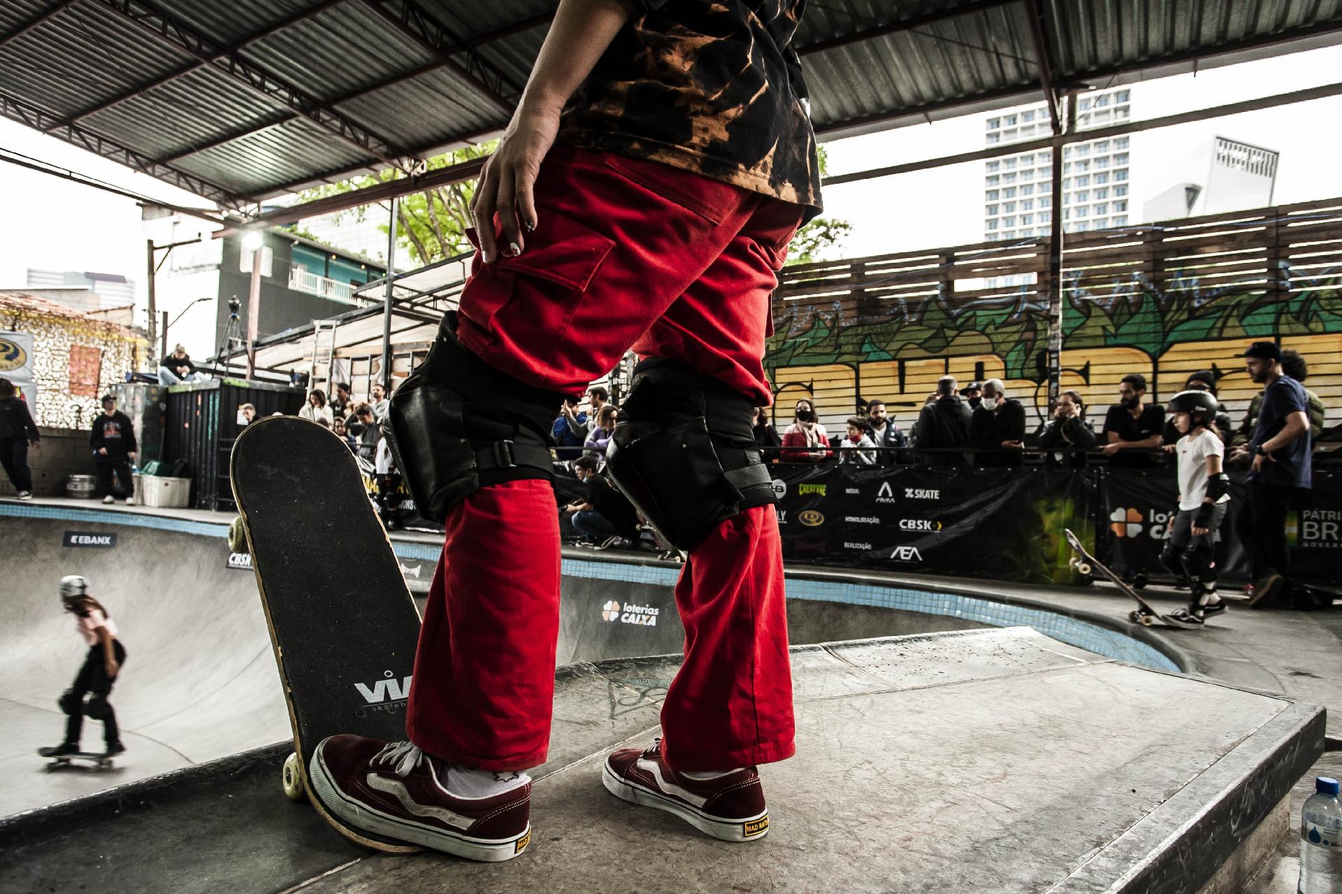 Fotos: Fenômenos de nove anos estão mudando o skate do Brasil - 17/10 ...