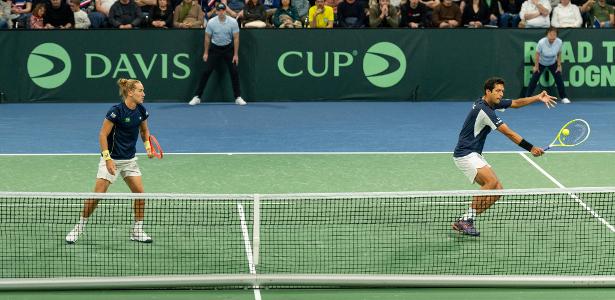 Dupla leva virada de franceses, Brasil é eliminado na Copa Davis
