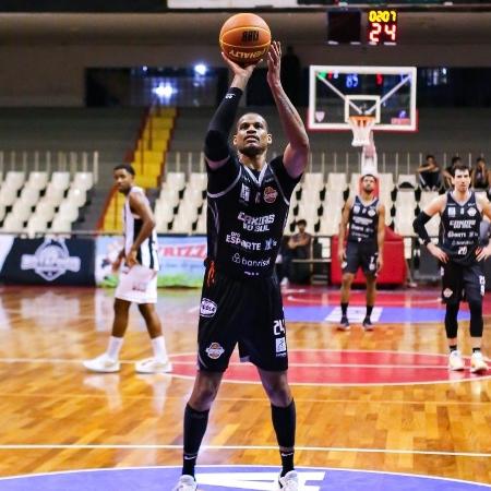 Maior cestinha da história do NBB, Shamell bate marca de 9 mil pontos