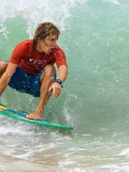 Em Nazaré: A nova (e gigantesca) façanha do campeão mundial Lucas Fink