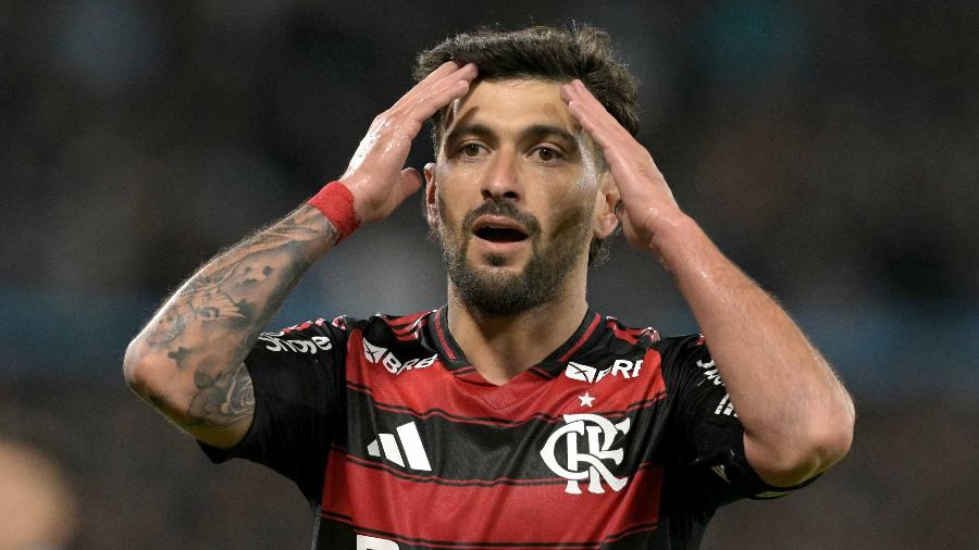Jogo do Flamengo hoje (1) pelo Brasileirão: onde assistir ao vivo