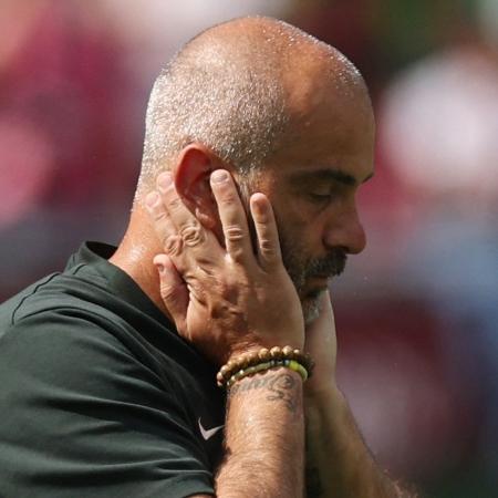 Chelsea é cemitério de técnicos da Inglaterra e ainda passa longe do Brasil