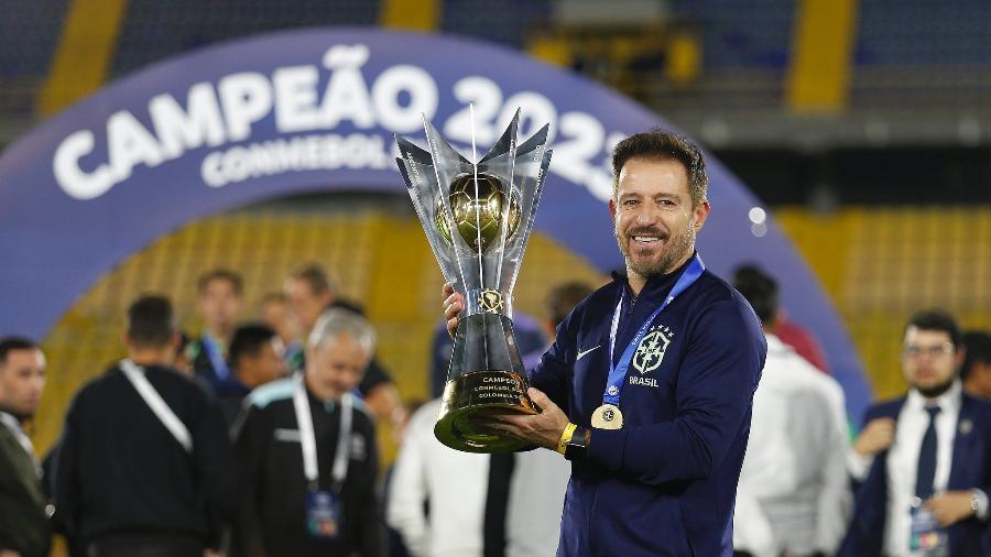 Ramon Menezes: Quem É o Novo Técnico da Seleção Brasileira