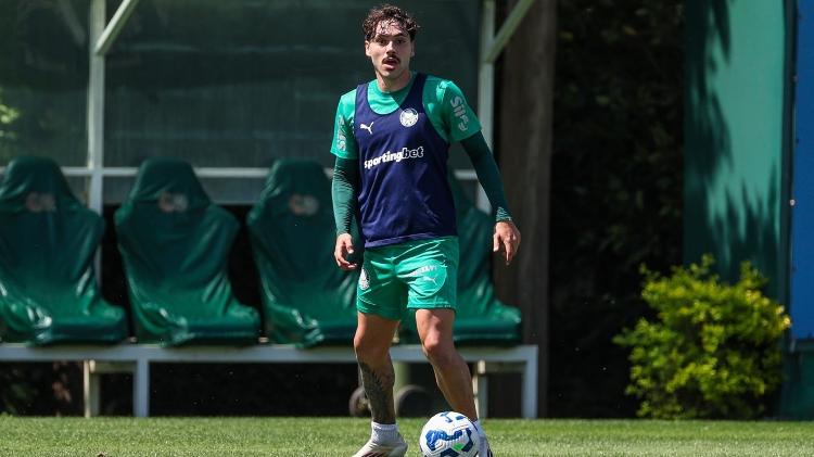 Palmeiras tem volta rápida de Andreas graças ao Corinthians; entenda