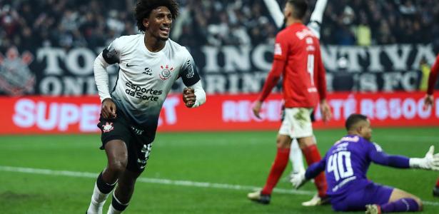 Corinthians empata com o Bragantino na raça com brilho de estreante
