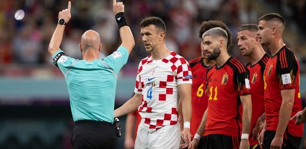 Copa do Mundo: Torcedores detonam nova tecnologia do VAR