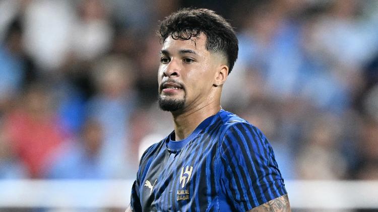 Al-Hilal choca o mundo, derruba City com show de brasileiros e pega Flu