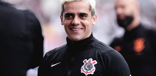 Fagner faz 10 anos no Corinthians e lembra melhores e piores momentos