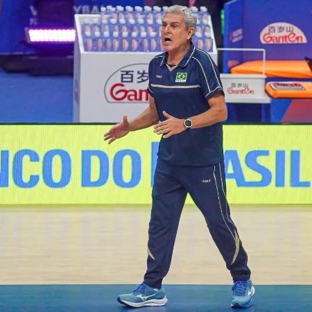 Zé Roberto é suspenso por má conduta e desfalca Brasil na Liga das Nações