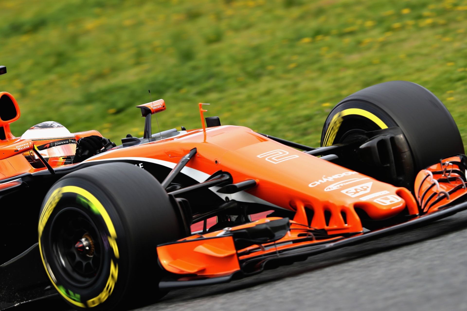 Fotos: Novos carros da Fórmula 1 fazem teste de pré-temporada na ...