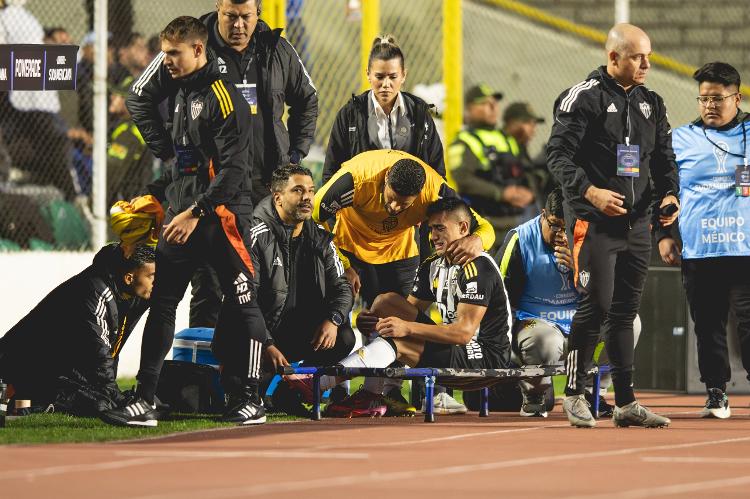 Atlético-MG vacila e sai com empate amargo contra Bolívar na altitude