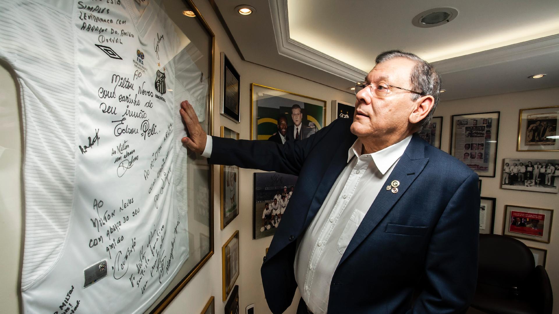 De volta ao UOL, Milton Neves relembra as polêmicas e causos engraçados ...