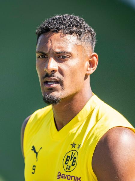 Haller, do Borussia Dortmund, fará quimioterapia para tratar tumor